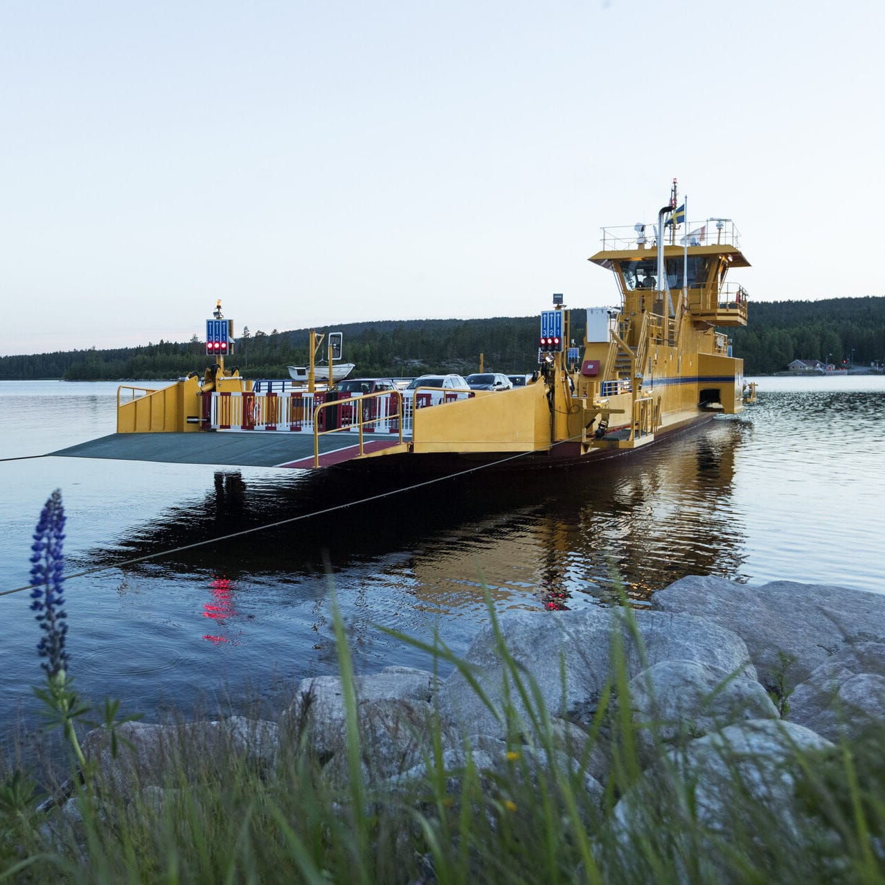海底电缆铺设船载车渡轮 - Embla - UKI Workboat - 钢